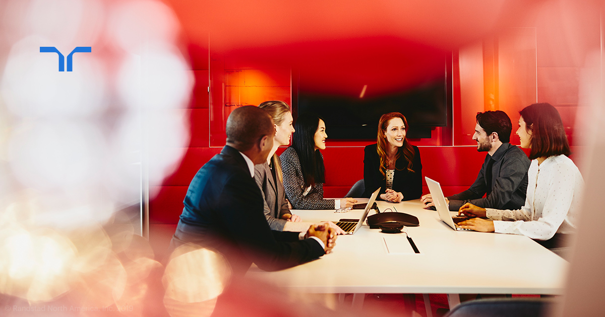 how to hire a credit and collections clerk or manager.